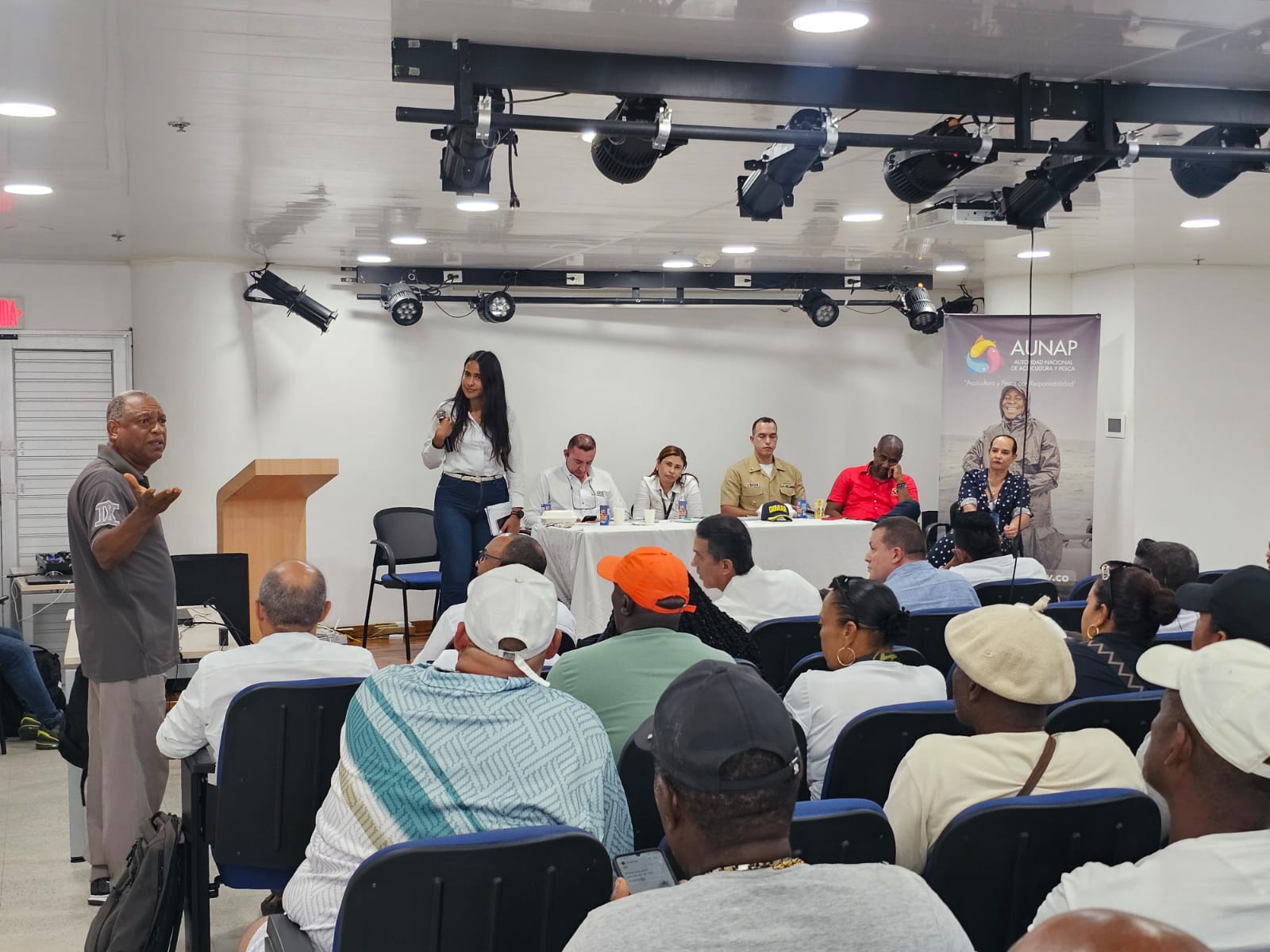 Teleislas News - Pesca sostenible en la isla: inicia ruta para creación ...