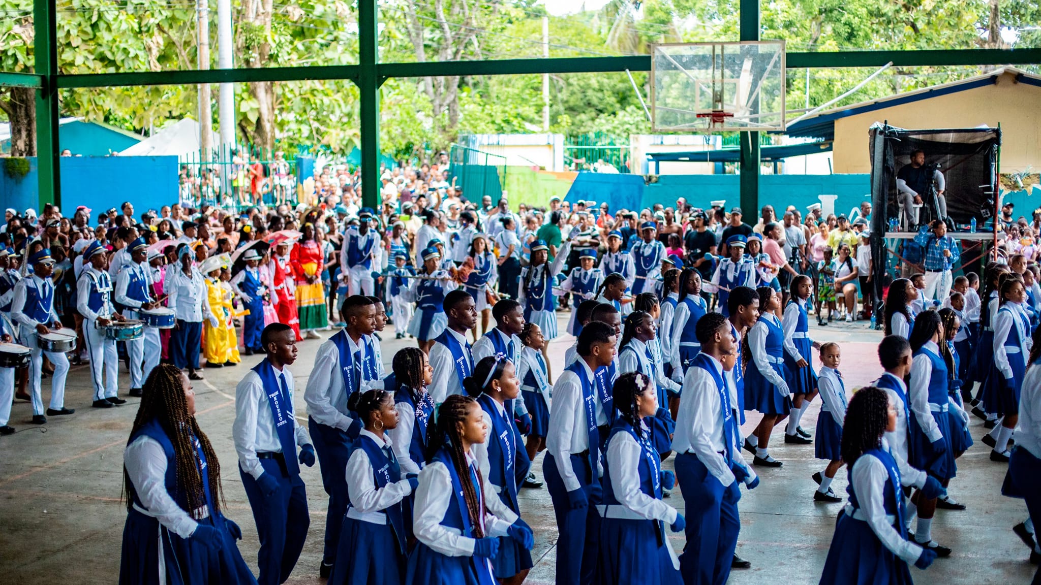 Teleislas News - Así se vivió el Día de la Diversidad Cultural en San ...