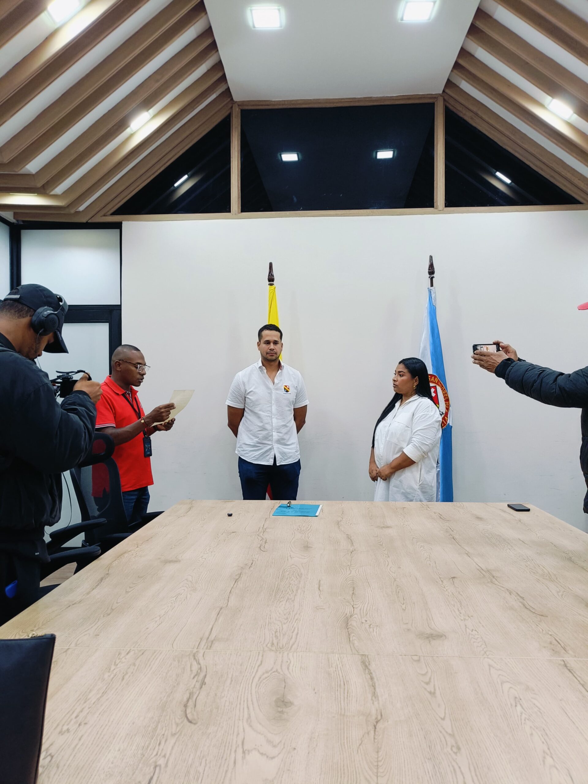 Teleislas News - Se posesionó nueva secretaria de seguridad y ...