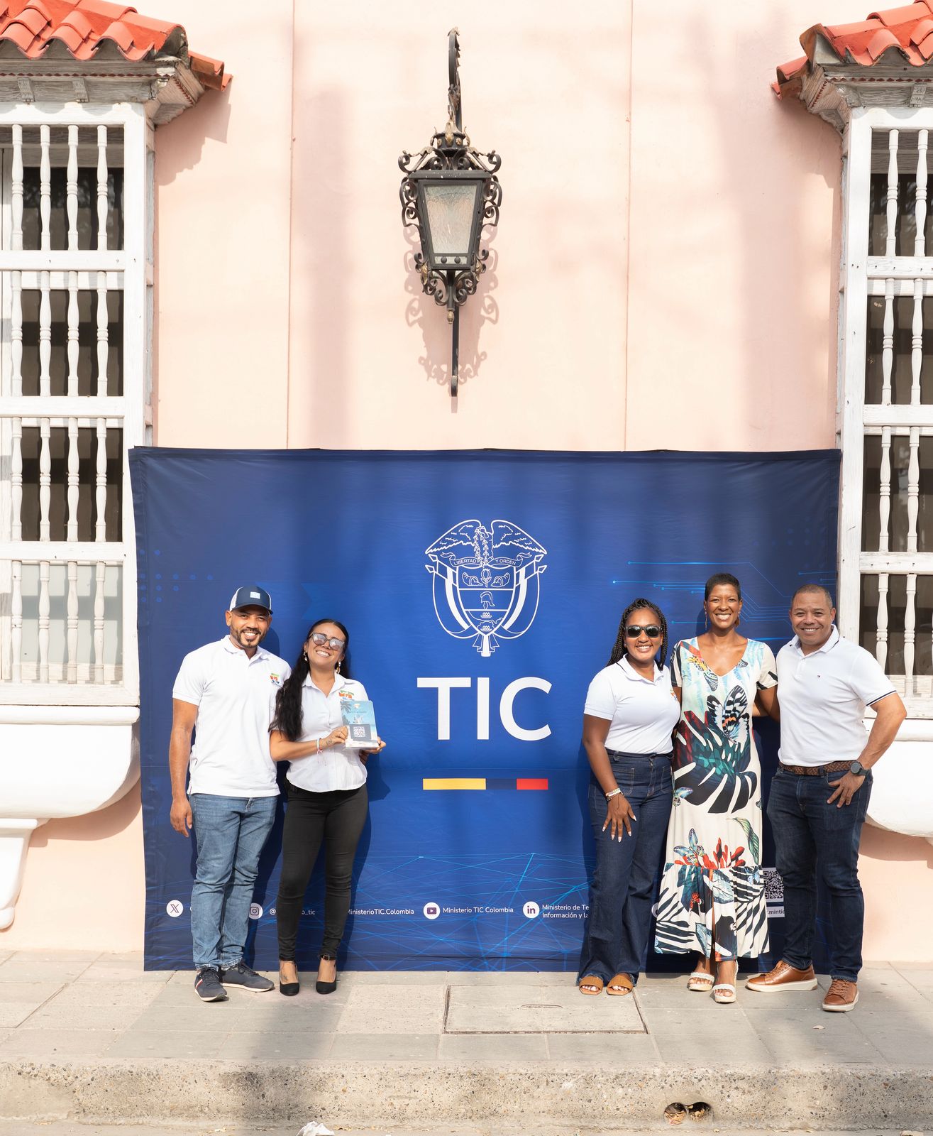 Teleislas News - Cultura y conexiones, TeleIslas dice presente en el ...